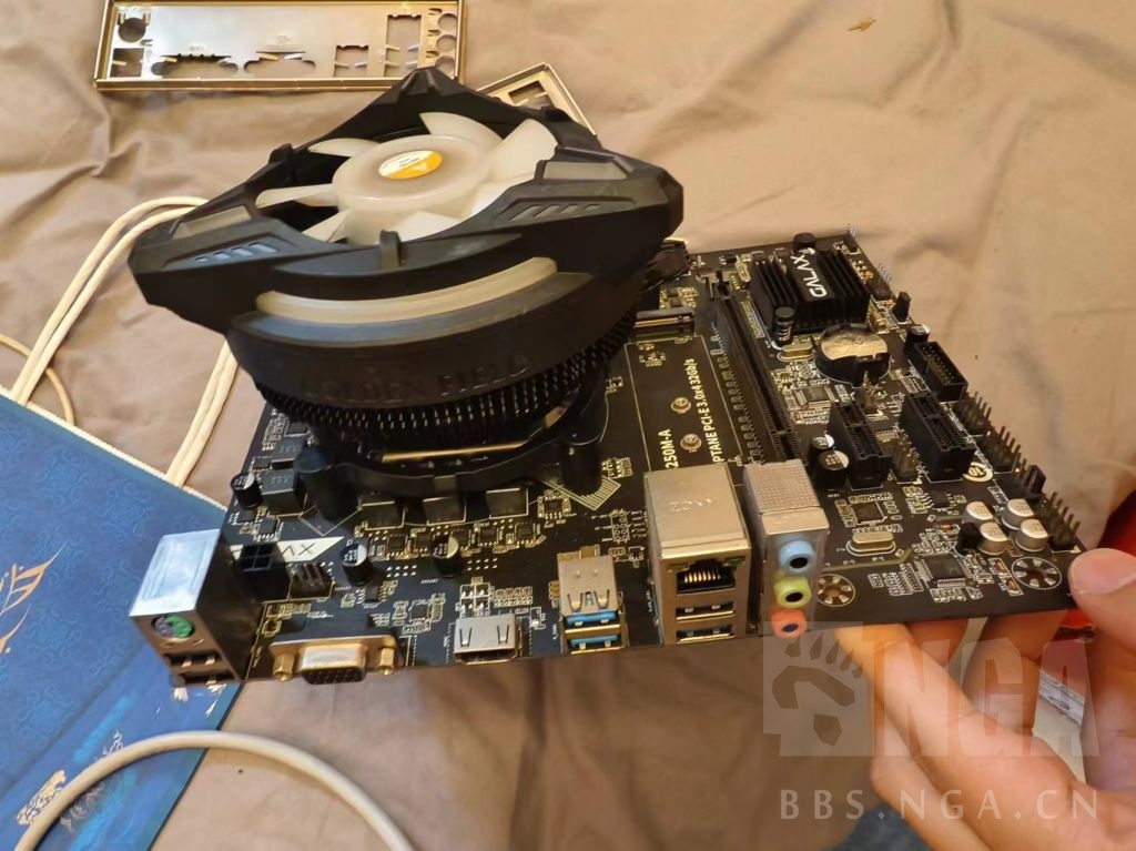 有没有用过有M2物理开关主板的大佬啊，出B250M NGA玩家社区