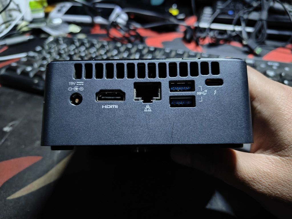 出nuc8 i7款。 NGA玩家社区