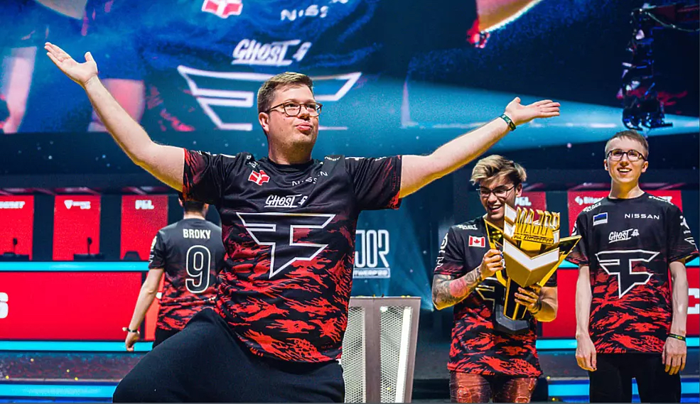 在CS新版本发布后，FaZe Clan已是第七次打进总决赛 NGA玩家社区