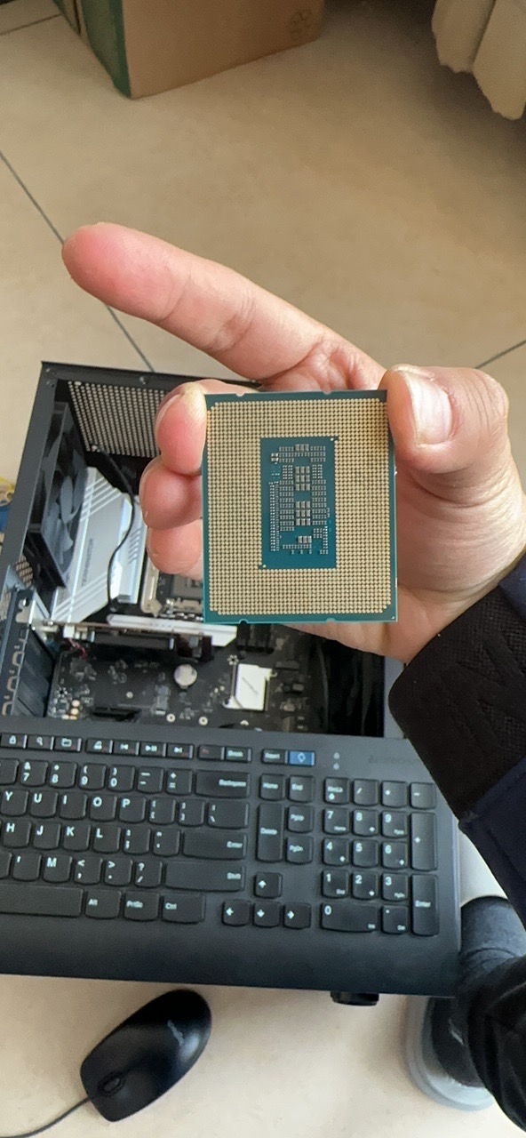 请问我是cpu问题还是主板问题 178