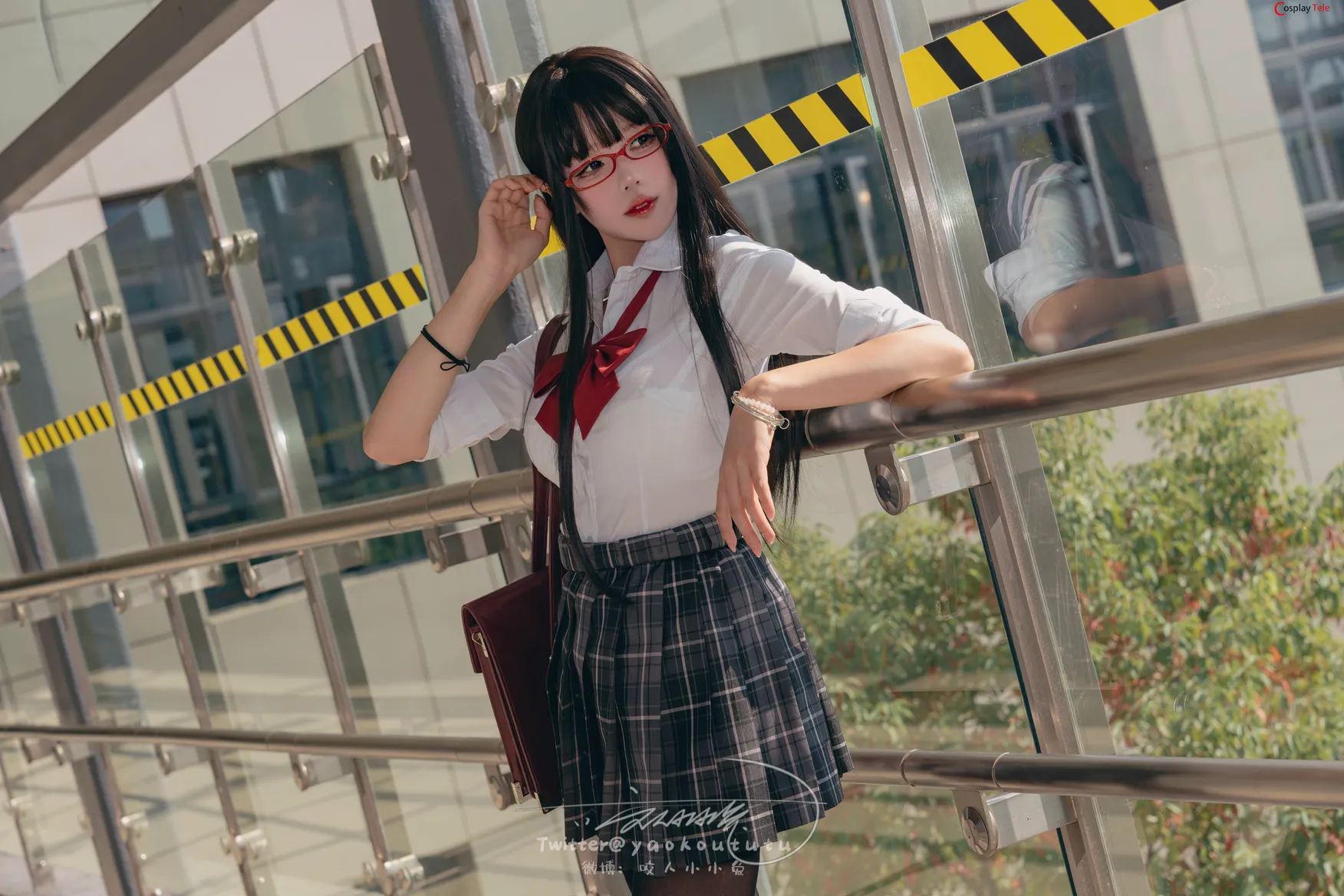 [cos搬运] 咬一口兔娘ovo恐怖火车 178