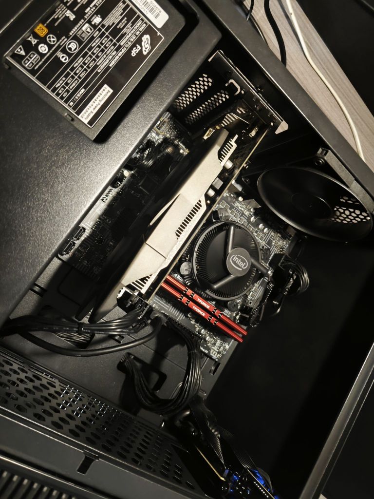 影驰750TI大将，需要6P供电。 NGA玩家社区