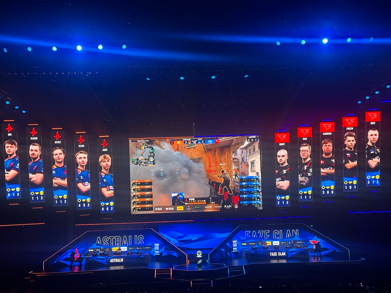 IEM成都A队打Faze现场太给力了 NGA玩家社区