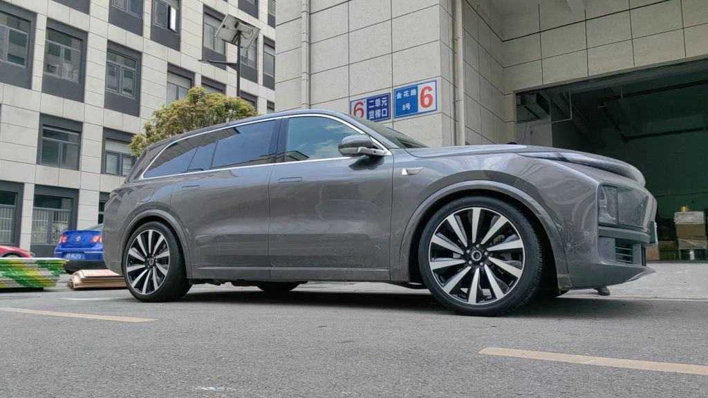 理想L9轮毂 NGA玩家社区