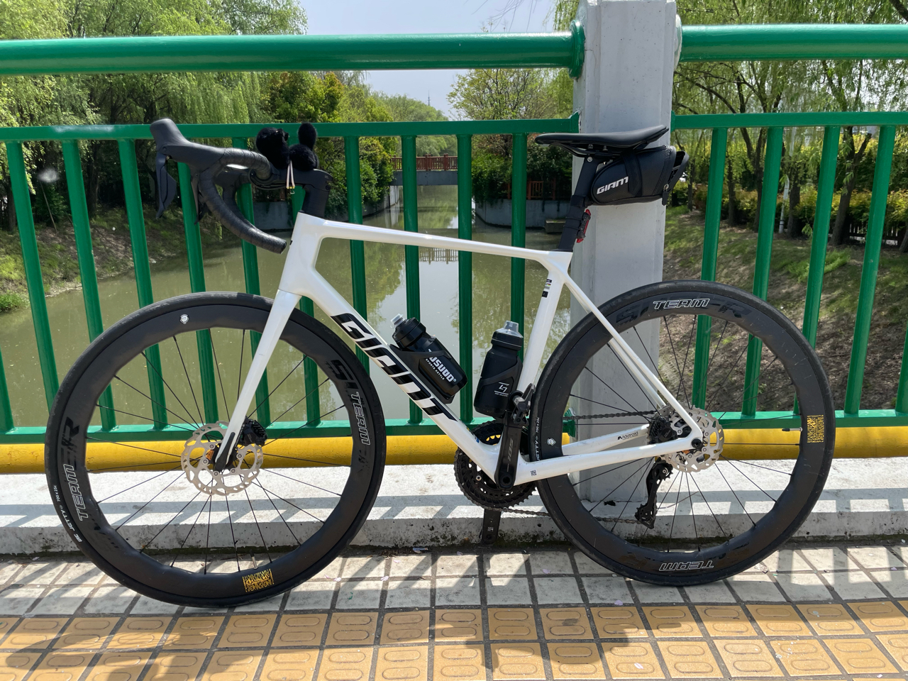 [购车求助] 预算2w左右，公路车购买求助。 NGA玩家社区