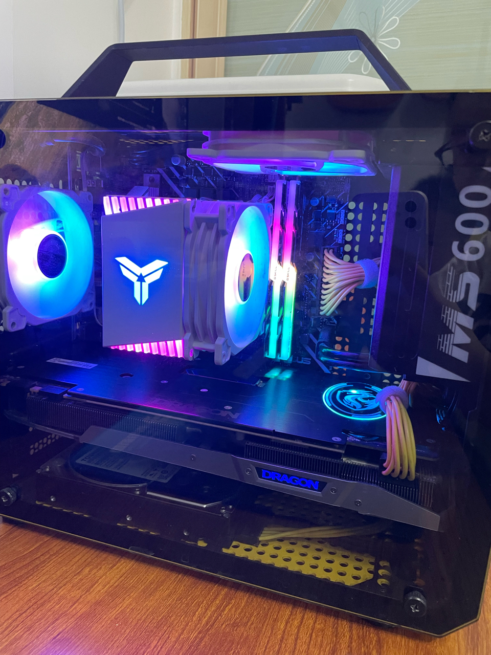 出一张华硕1070显卡，已出 NGA玩家社区