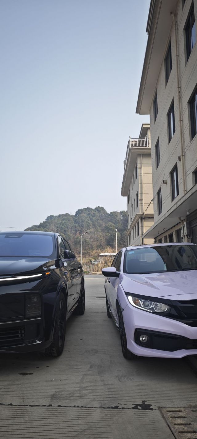 你跟你媳妇是一人一辆SUV 还是一辆轿车一辆SUV? NGA玩家社区