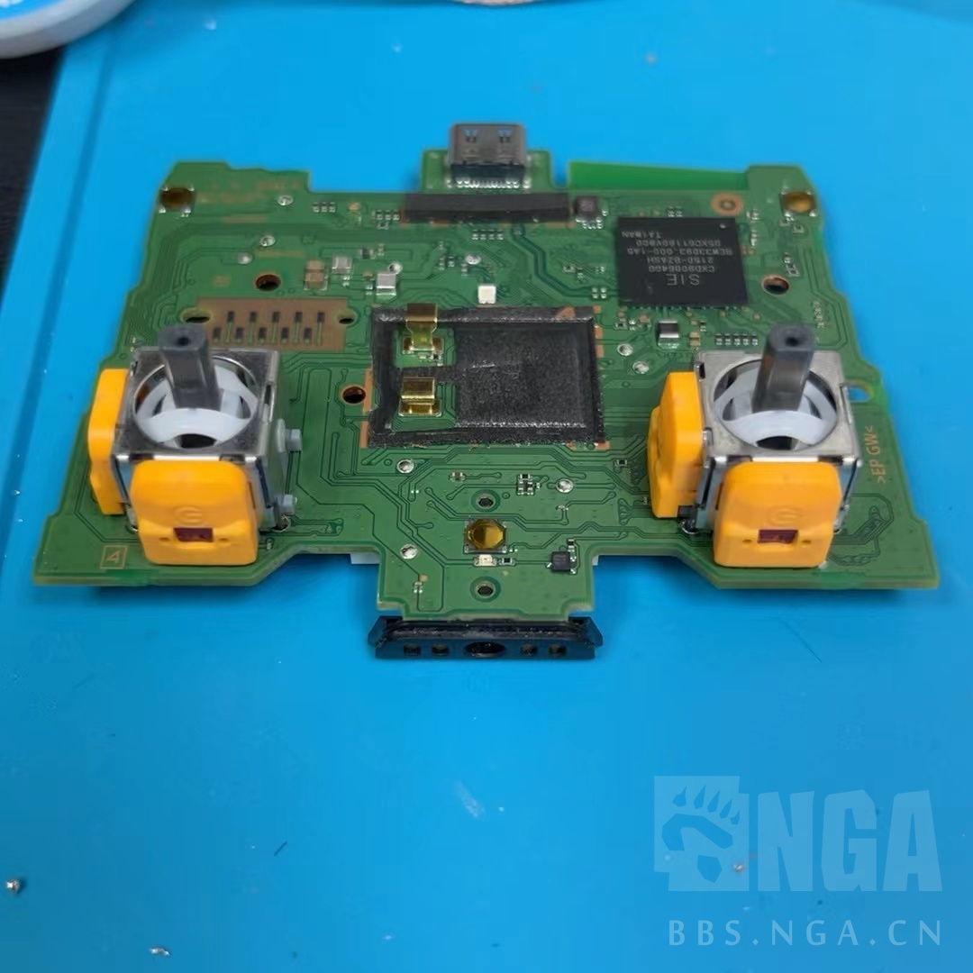 PS5手柄维修原来并不复杂 178