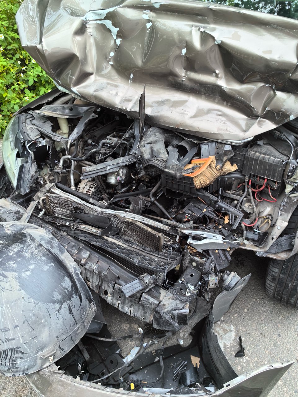 理想L9新鲜追尾 NGA玩家社区