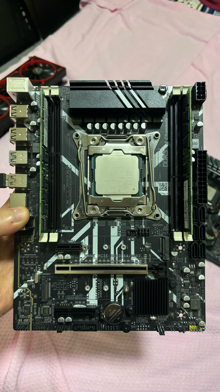 出华硕 ap201 黑色机箱(包邮江浙沪皖)，七彩虹 ddr5 24g*2 6600mhz(海力士新 mdie+10 层 pcb)，x99+e3 2666v3+d3 16g*2 1866mhz ...