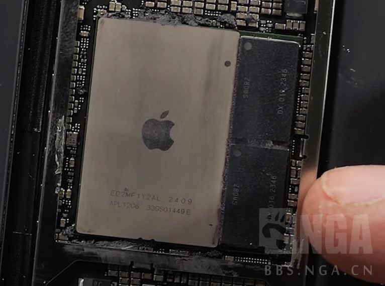iFixit 拆解M4 iPad Pro 发现8G内存版本搭载了两颗 6GB 内存颗粒 178