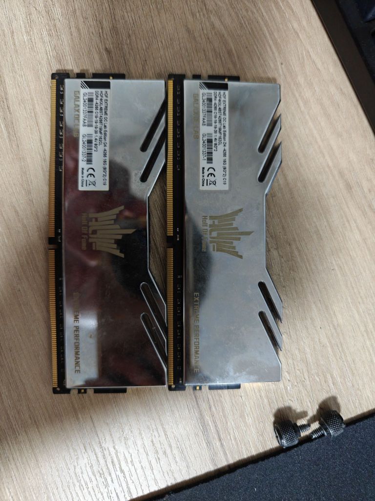 350收一对影驰4266 8gx2银色镜面hof内存 NGA玩家社区