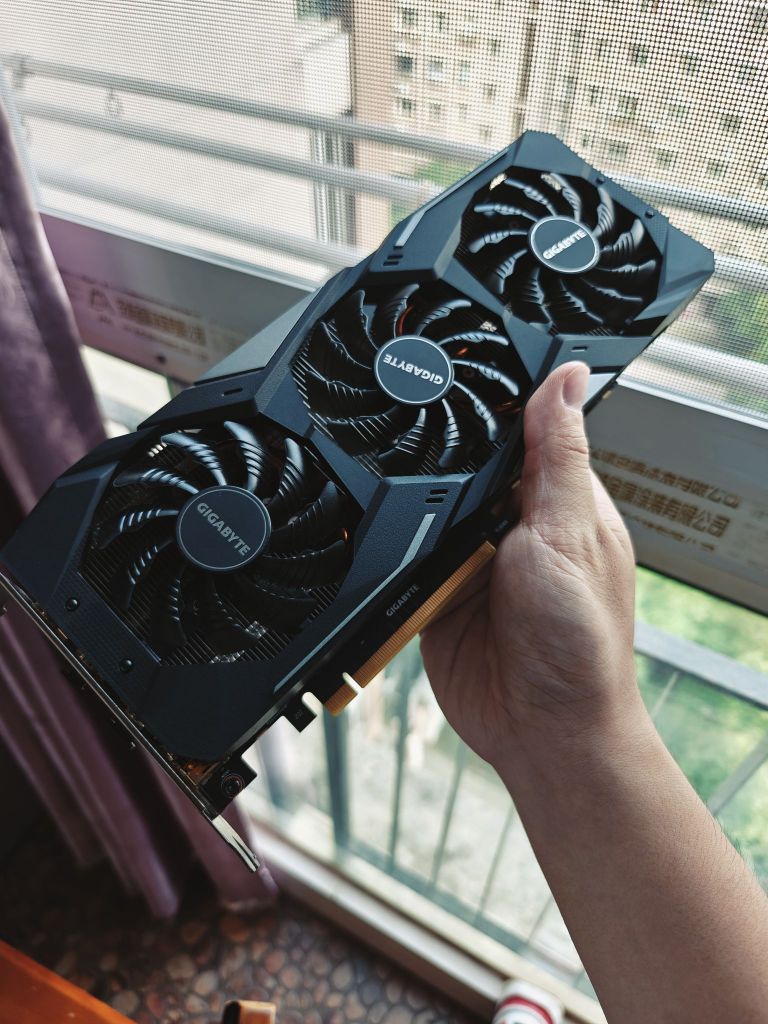 爱国嘉1660TI 箱说全 178