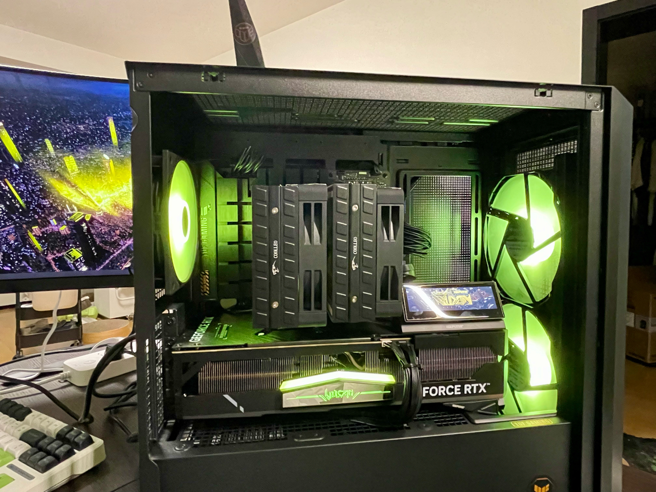 能推荐一个机箱吗？散热过得去，噪音不咆哮，能装4080S NGA玩家社区