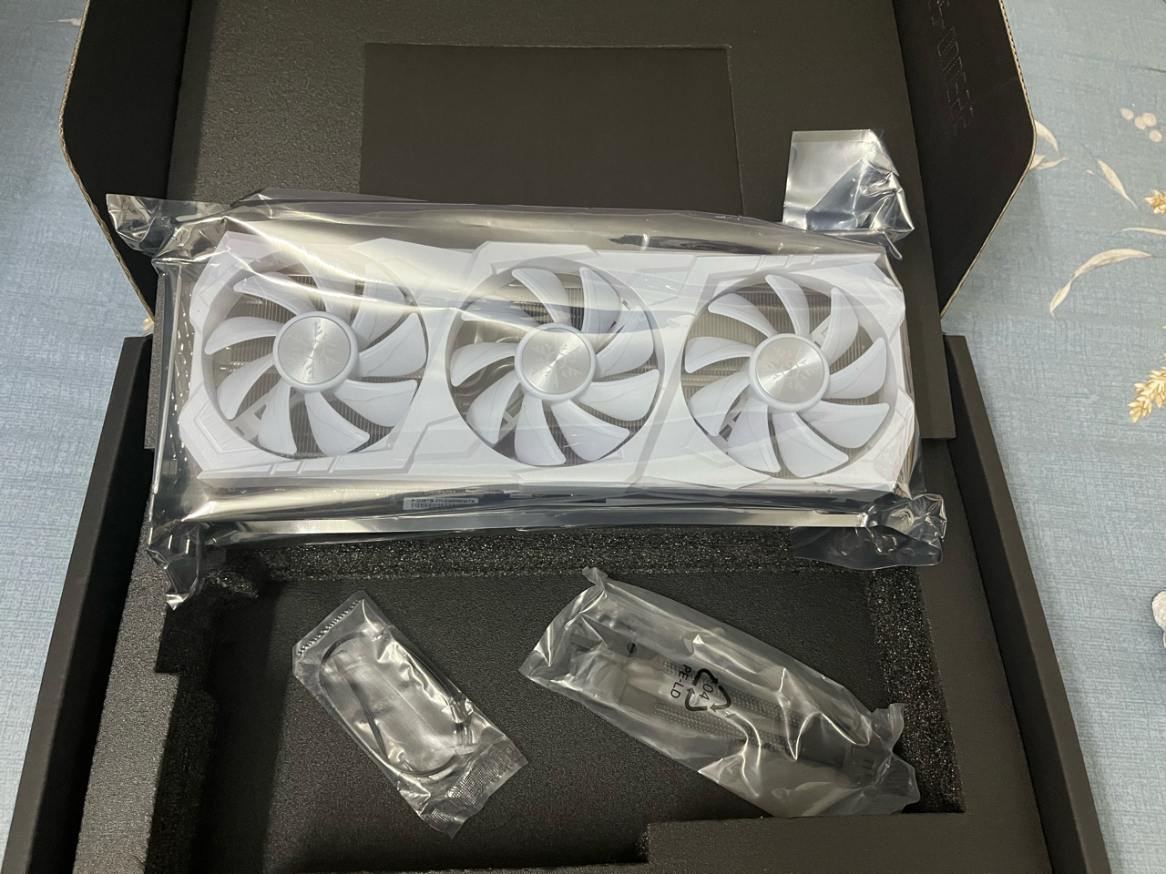 开个箱，pdd的耕升70tis踏雪车 NGA玩家社区