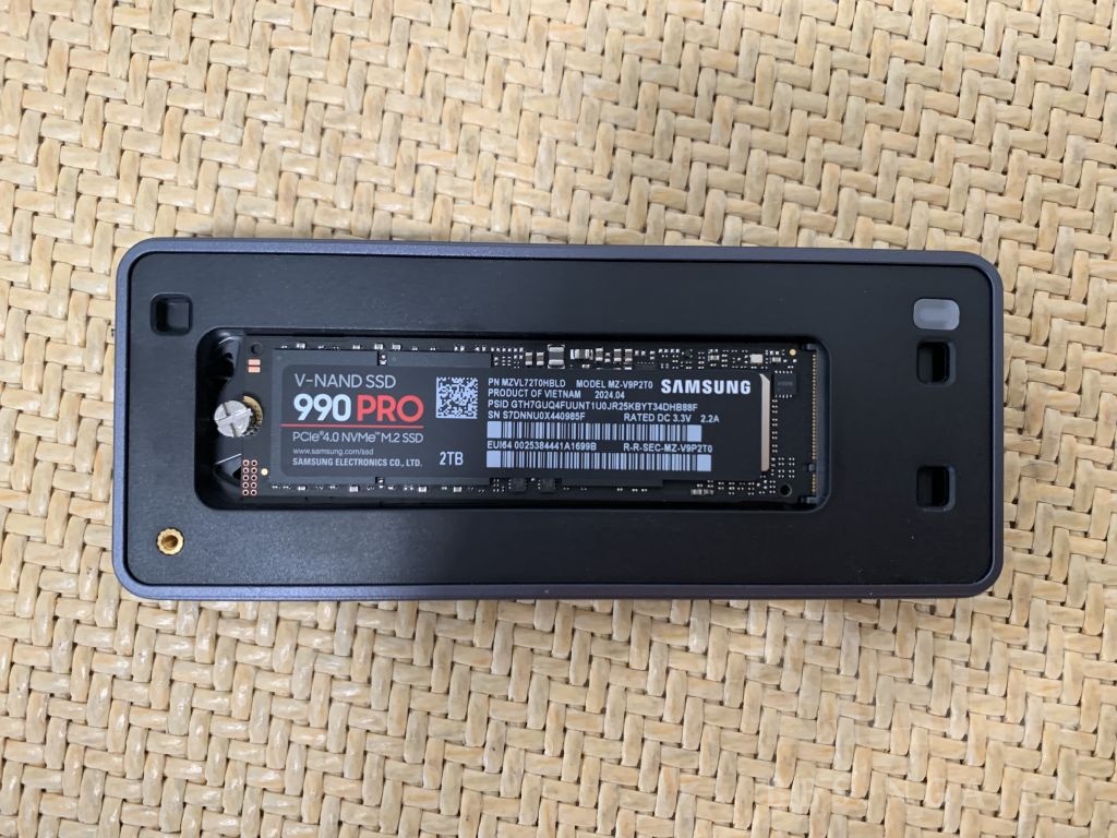 为什么三星990pro+40gbps写入速度只有252MB/s，问题出在哪里？ NGA玩家社区