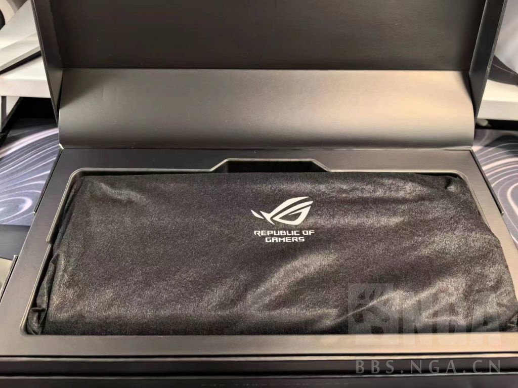 ROG夜魔extreme极速版开箱！！ NGA玩家社区