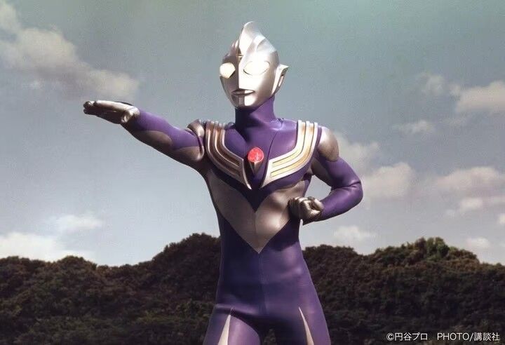 那年今日——《迪迦奥特曼》第1话，附带迪迦设计稿 178