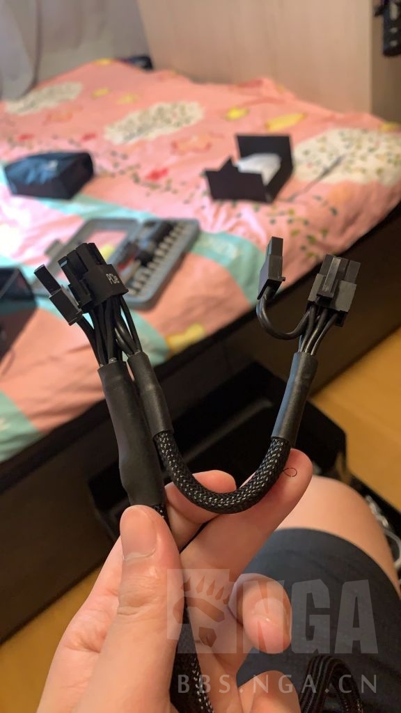 小白提问，一拖二的电源线，怎么插单8pin显卡是正确的？ NGA玩家社区