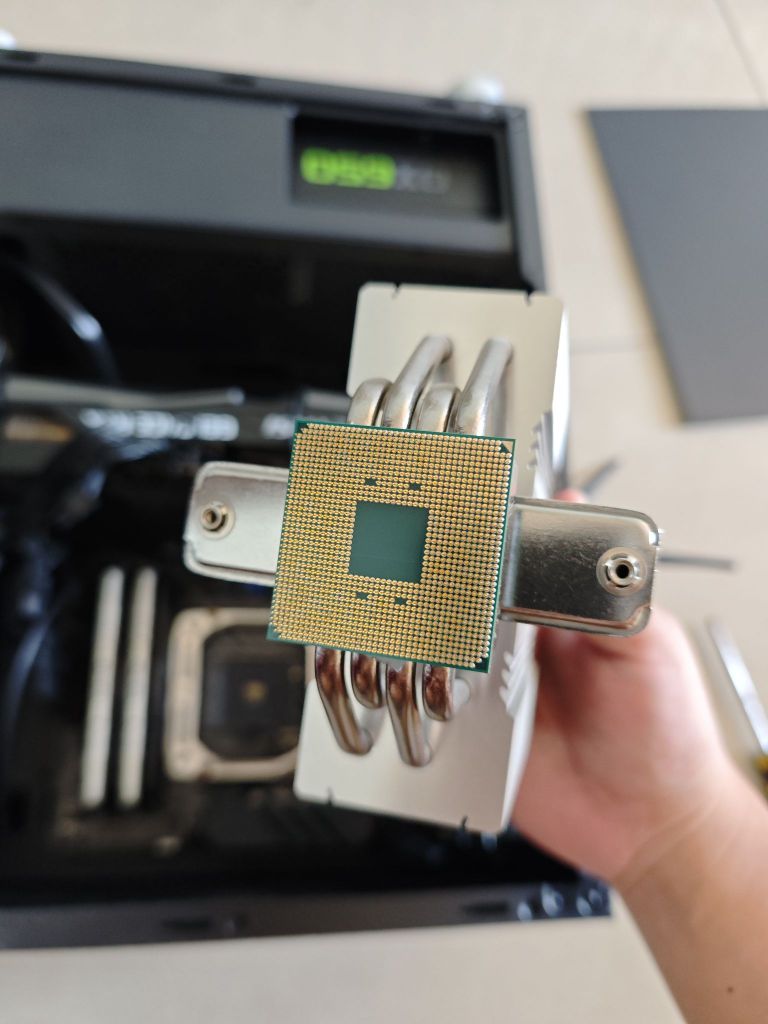 据说amd平台cpu更换换散热器硅脂，容易连很拔起？ NGA玩家社区