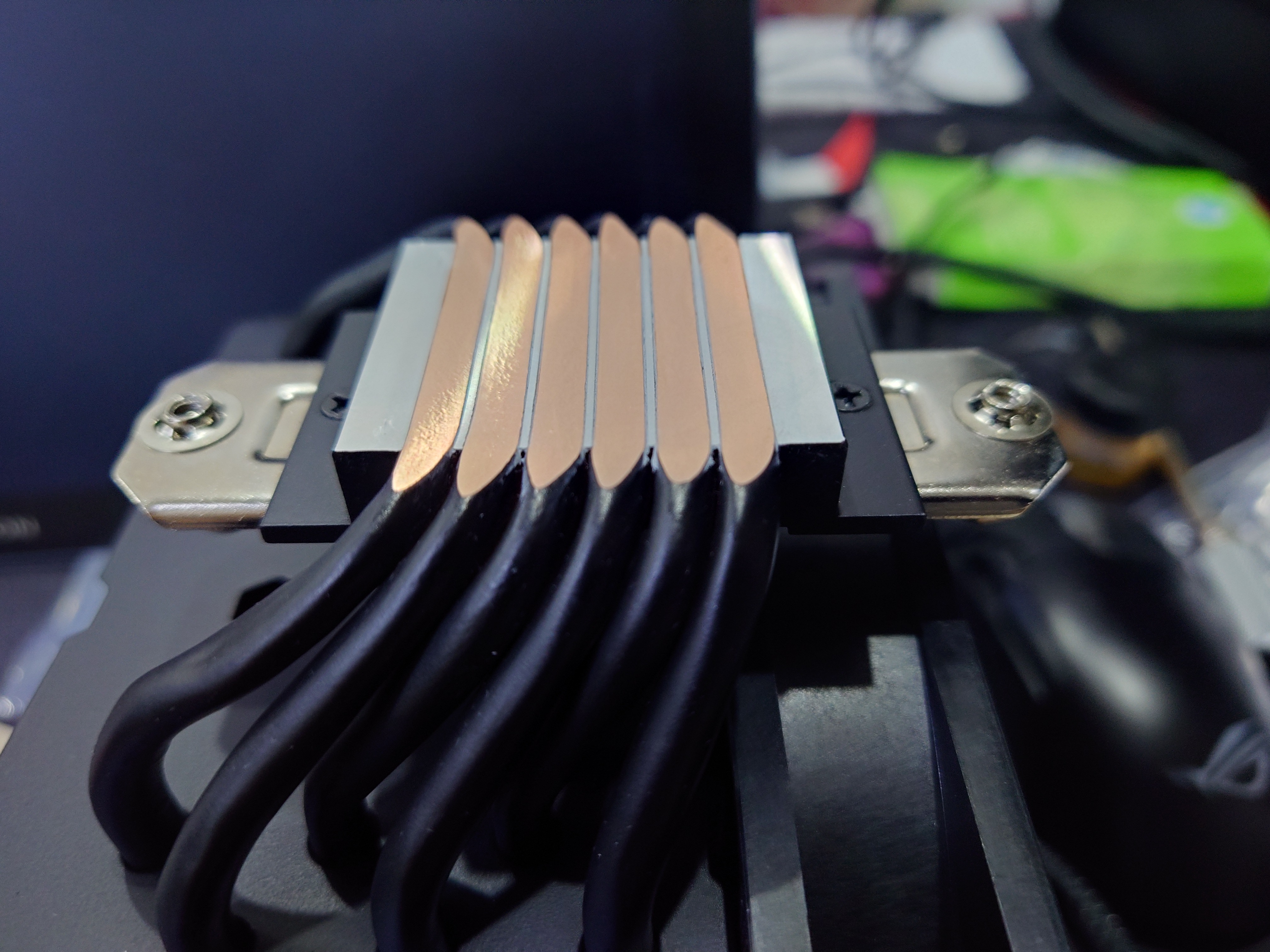 风冷真压不住9950x？炸药包单塔横评 NGA玩家社区