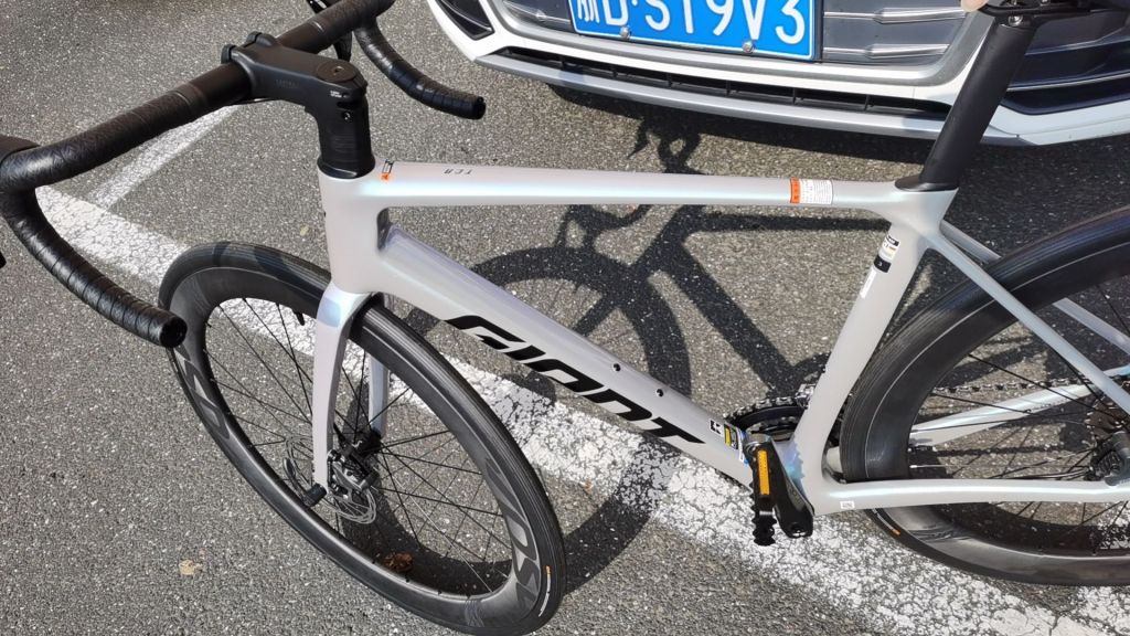 入门上了tcr adv3+碳轮 NGA玩家社区