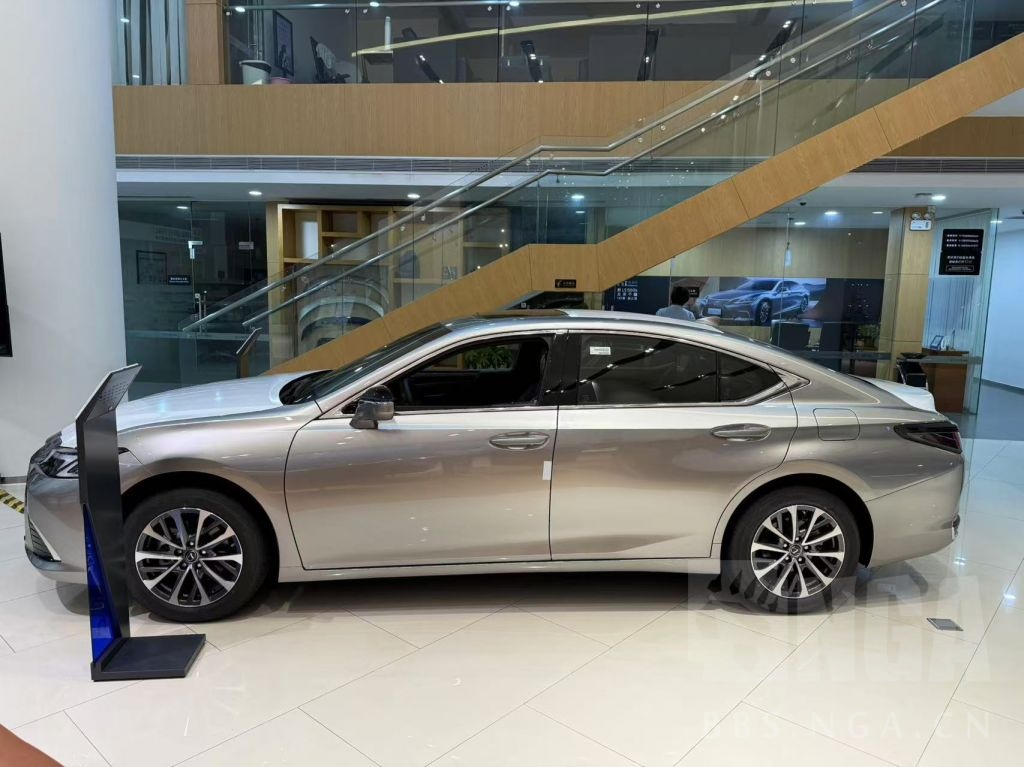 25款ES200臻享，值不值得入手? 178