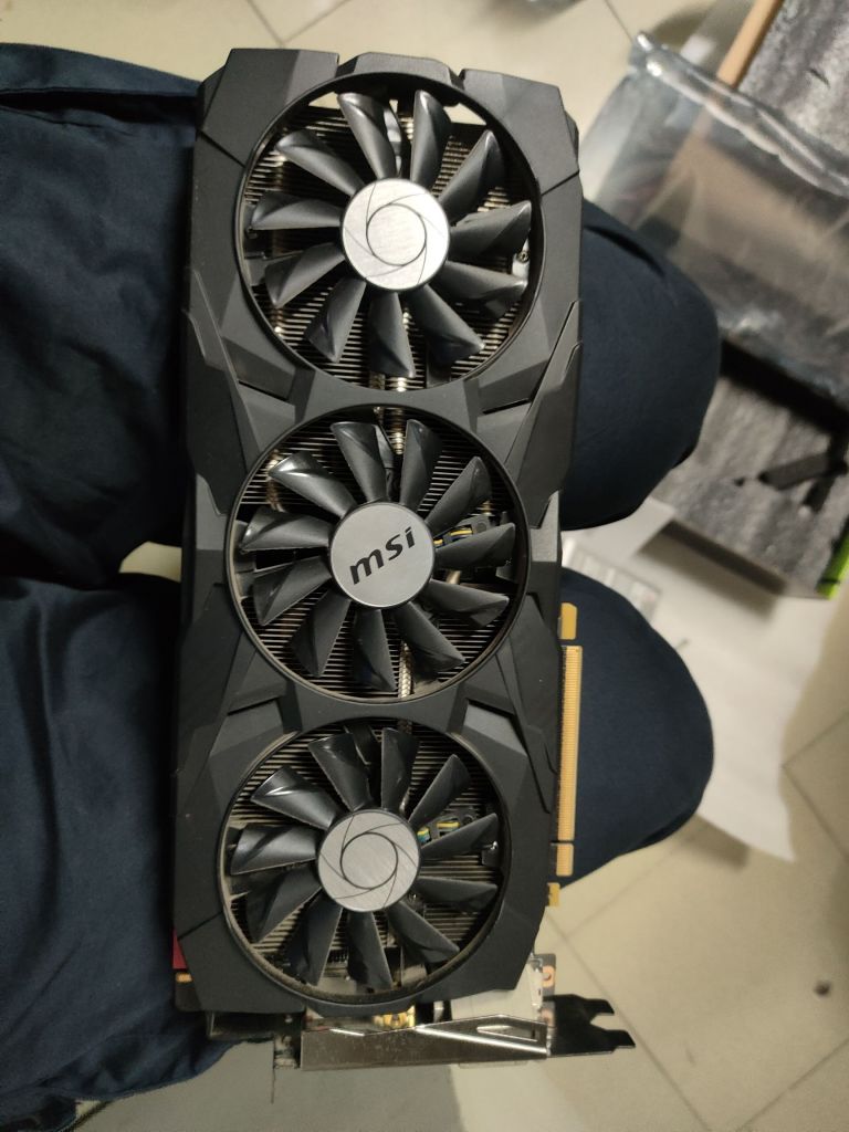 升级后出个收自论坛的微星1070暗黑龙爵(600不包邮) 178