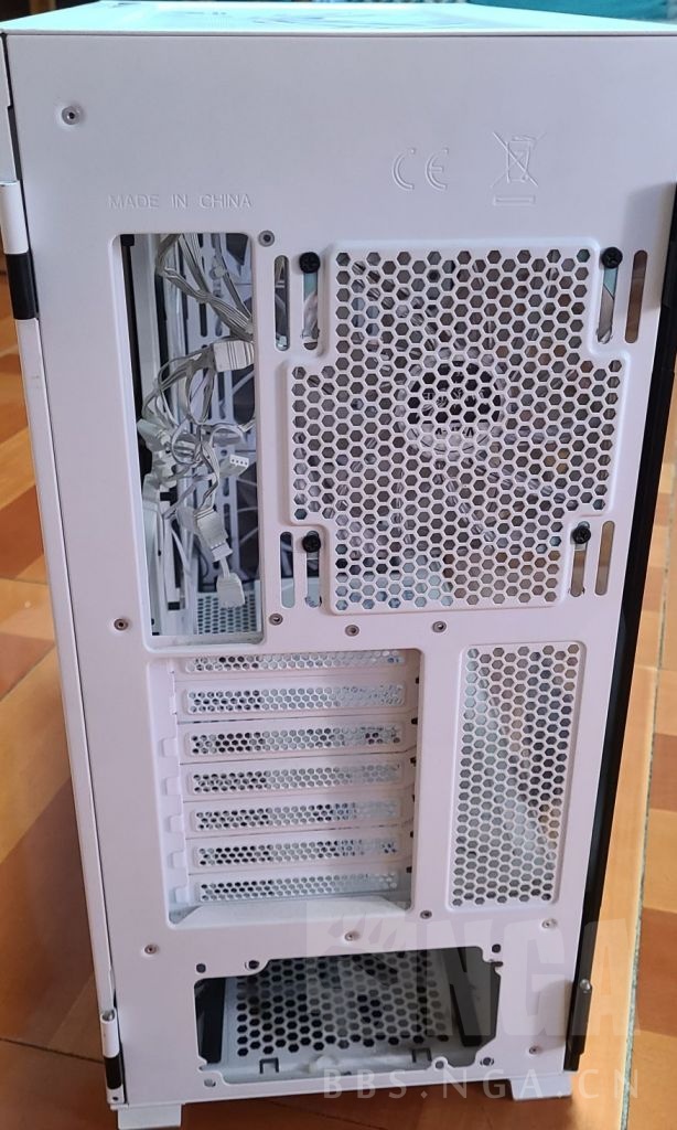 出一个机箱 爱国者K1 白色 吹雪定制版(本地自提) NGA玩家社区