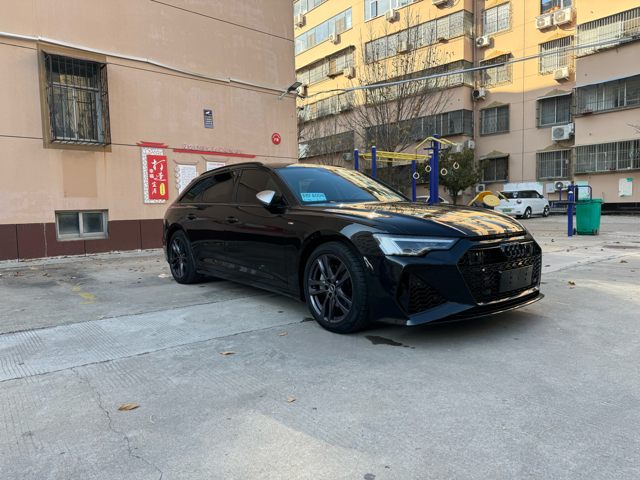 提了辆二手的21款A6avant 178