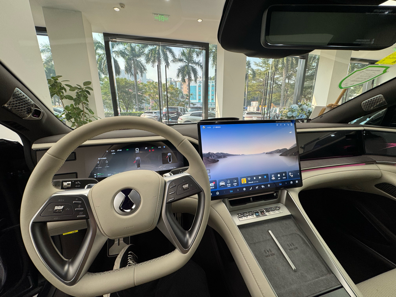 腾势Z9 MAX 三厢版繁星灰提车作业 NGA玩家社区