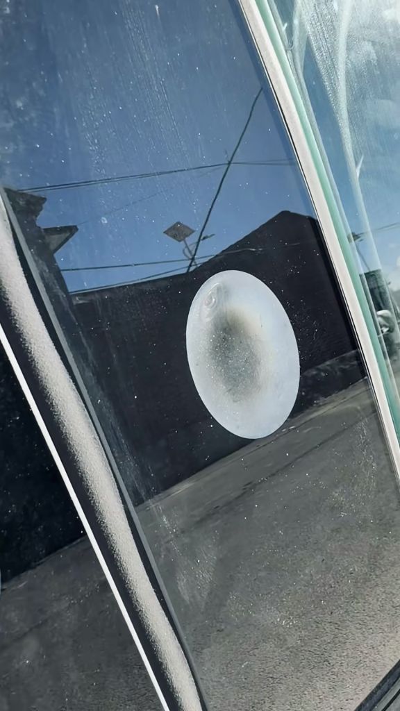 su7的B柱摄像头为啥会烧成这样子？ 178