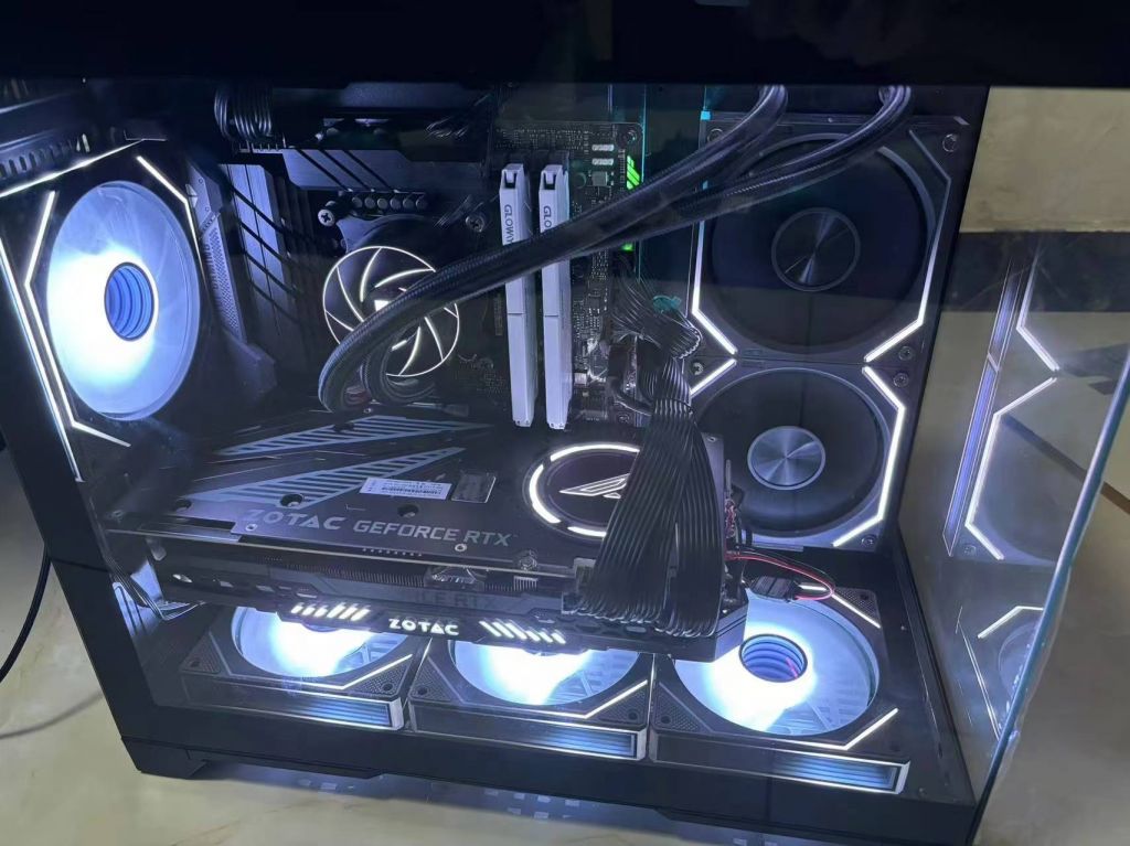 Argb 风扇灯光问题，求大佬指导 178