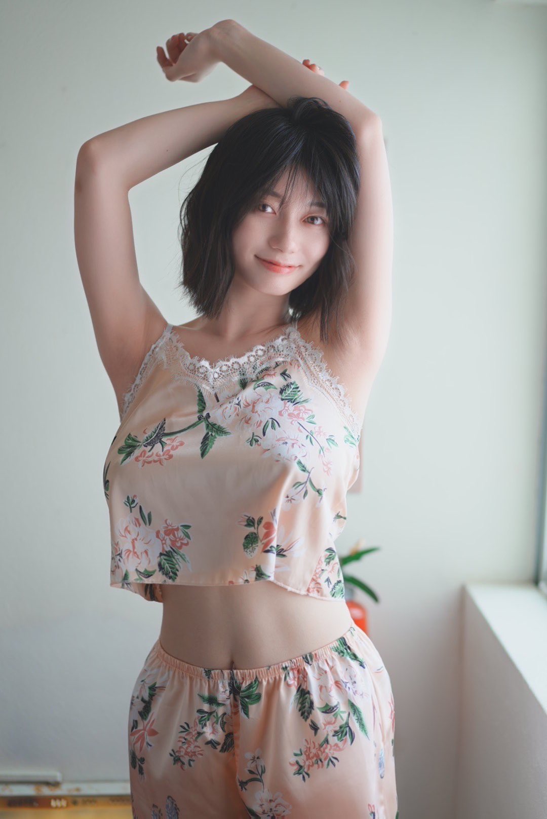 [日娱] 年底的写真界真是诚意满满，一大波福利来袭。 NGA玩家社区