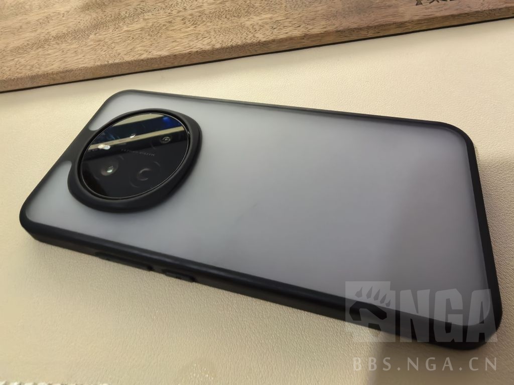 红米k80p这质感也太顶级了。 178