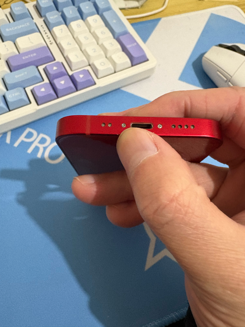 出13mini 256g 红色 美版 系统17.7 电池86% 1800 暂出 NGA玩家社区