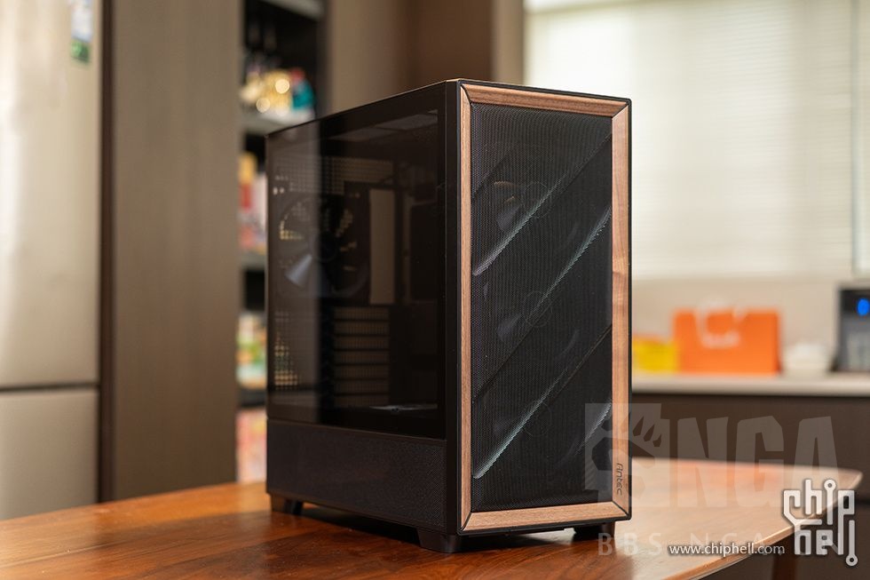 联力 Lancool 217 将于 3 月发售，120刀 178