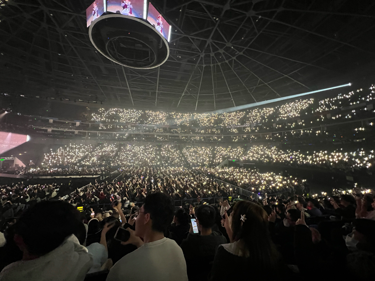 给明天去yoasobi梅奔演唱会的提个醒 178