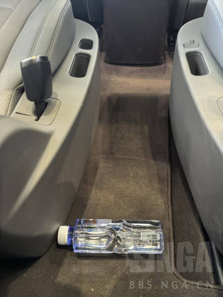 n9这个第三排拉大胯 NGA玩家社区