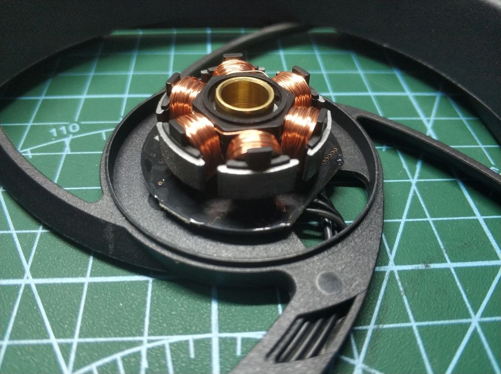 拆两把风扇对比下， Pentawave P12E & 长城 朔风S120 NGA玩家社区