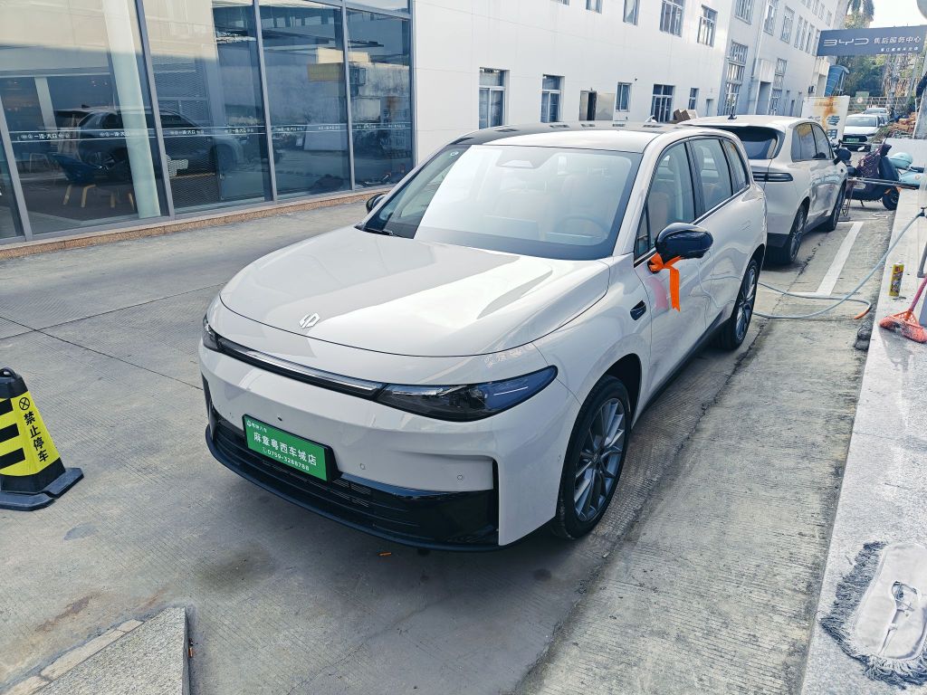 小提一手零跑C10增程 NGA玩家社区