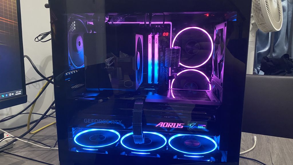 砖头显卡把ATX装出MATX的感觉 NGA玩家社区