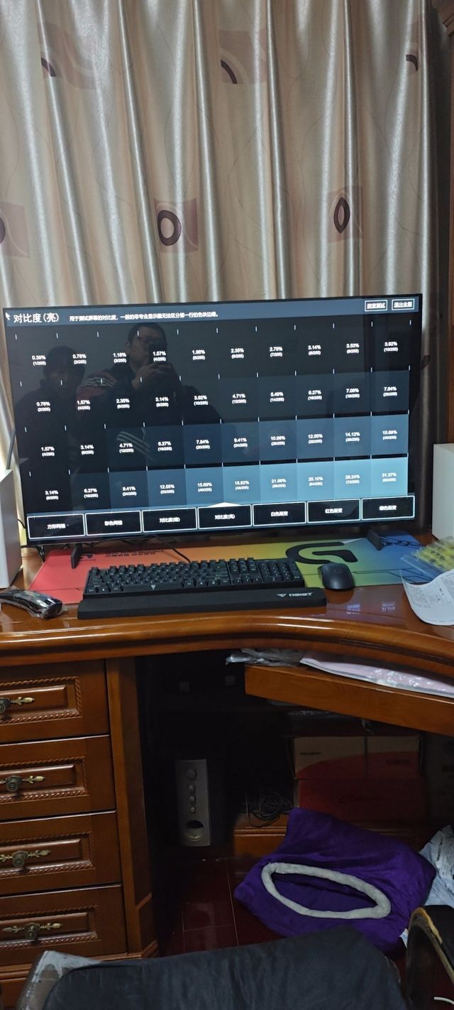 买了个lg42 c4到货了左边屏幕比左右高了3 4毫米 NGA玩家社区