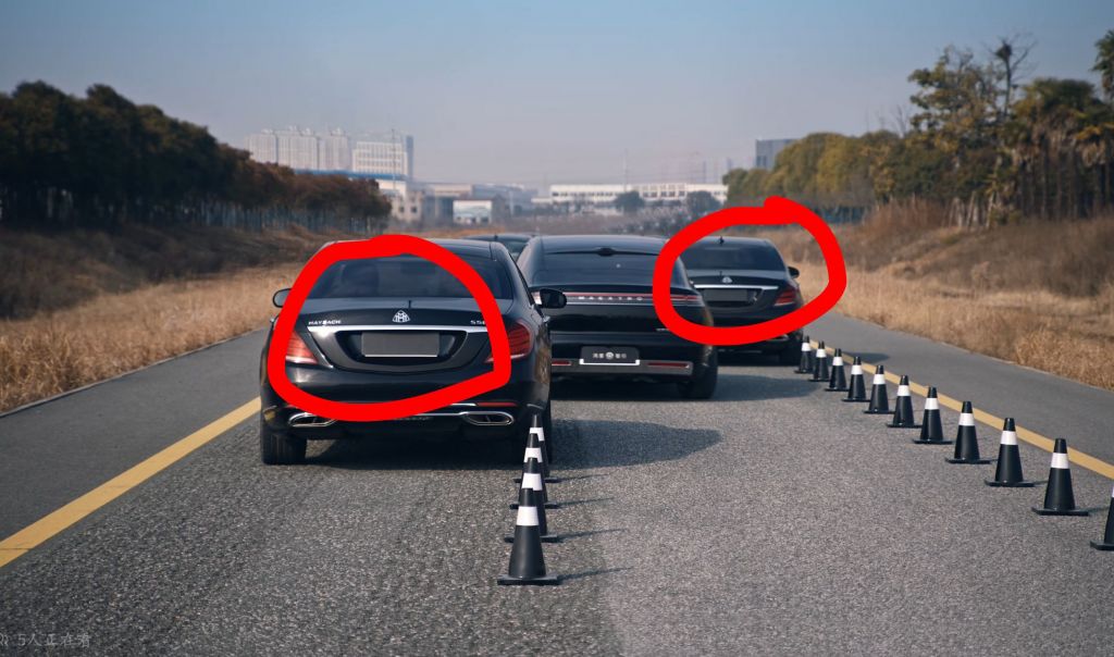 我看没人提，尊界s800 5d蟹行演示视频里的迈巴赫全是普通s级改的。 NGA玩家社区