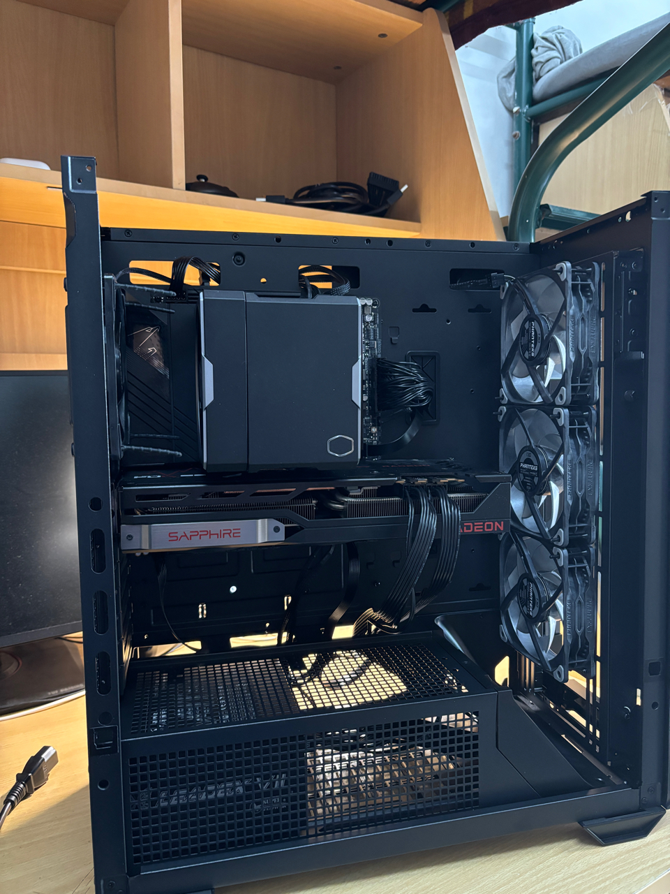 酷冷这个Hyper 612 APEX有什么特别的么 NGA玩家社区