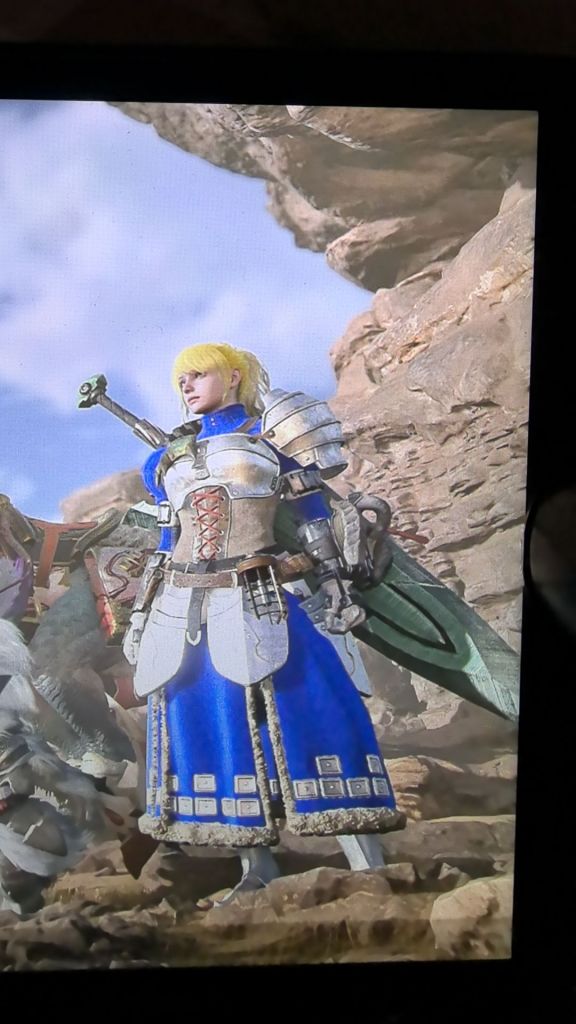 看到个saber的cos，问下是哪几件看不出来 NGA玩家社区