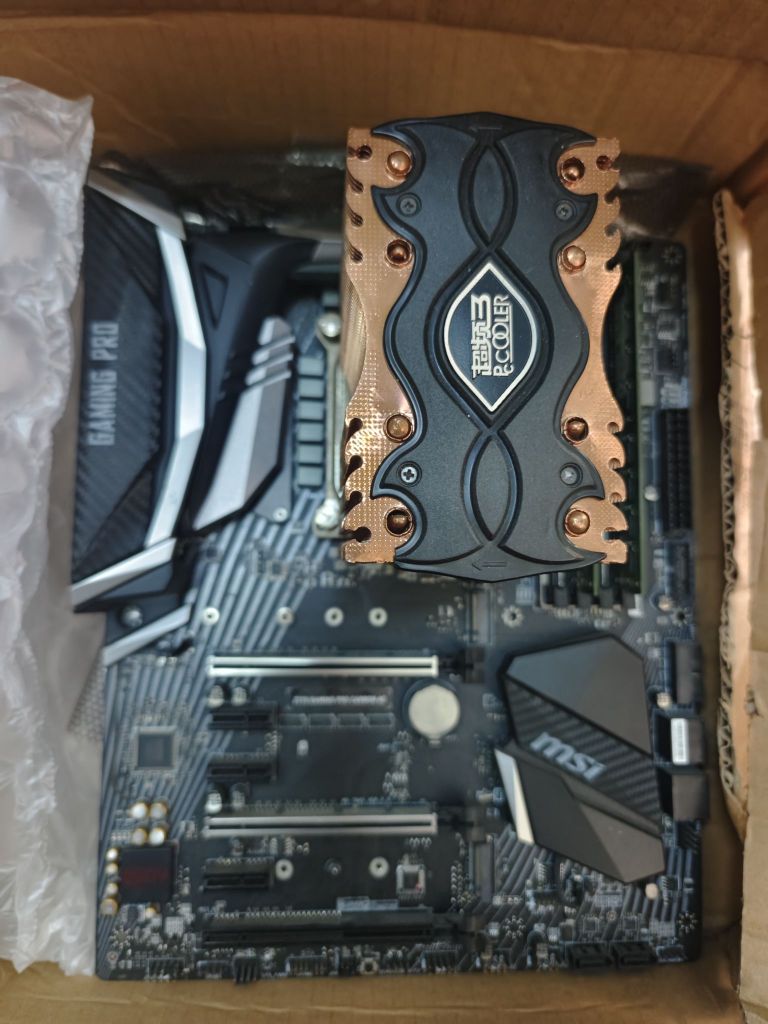 同事的新电脑配好了，出一套8700k套装吧 NGA玩家社区