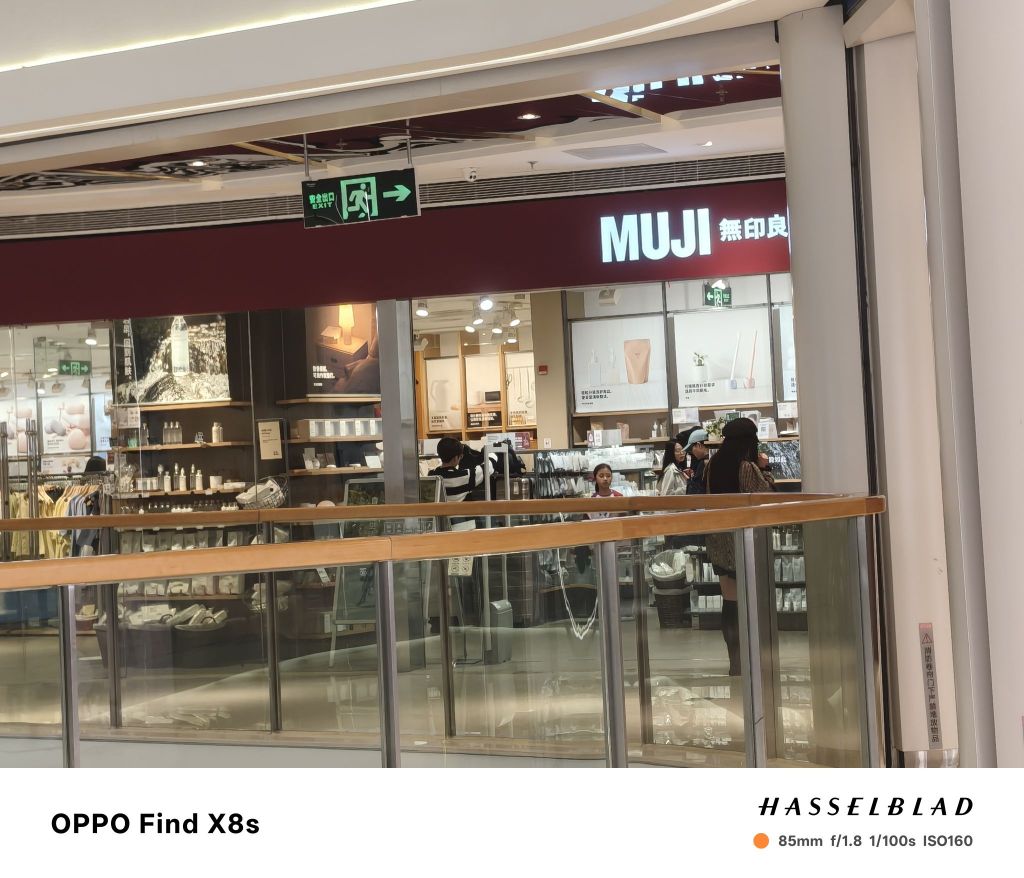 find x8s 也有3.5倍光学变焦和100倍数码变焦。 NGA玩家社区