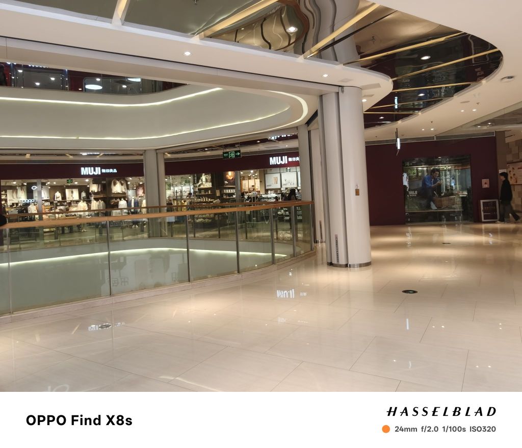 find x8s 也有3.5倍光学变焦和100倍数码变焦。 NGA玩家社区