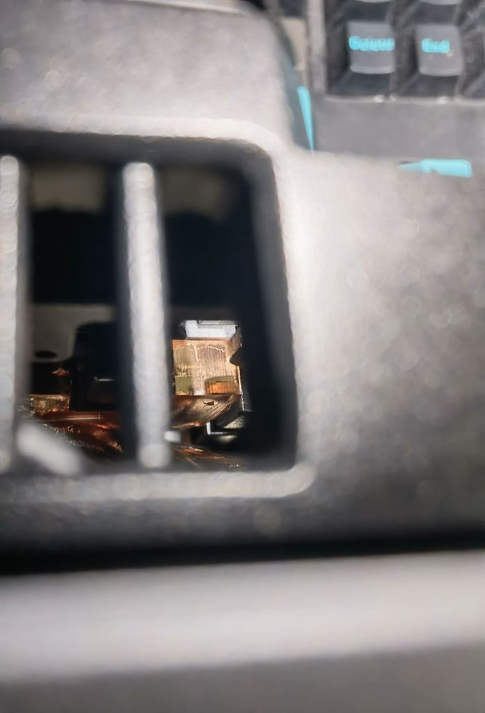 [更新跑分]铭瑄 5070TI 开箱 (8*6热管+均热版+双BIOS) NGA玩家社区